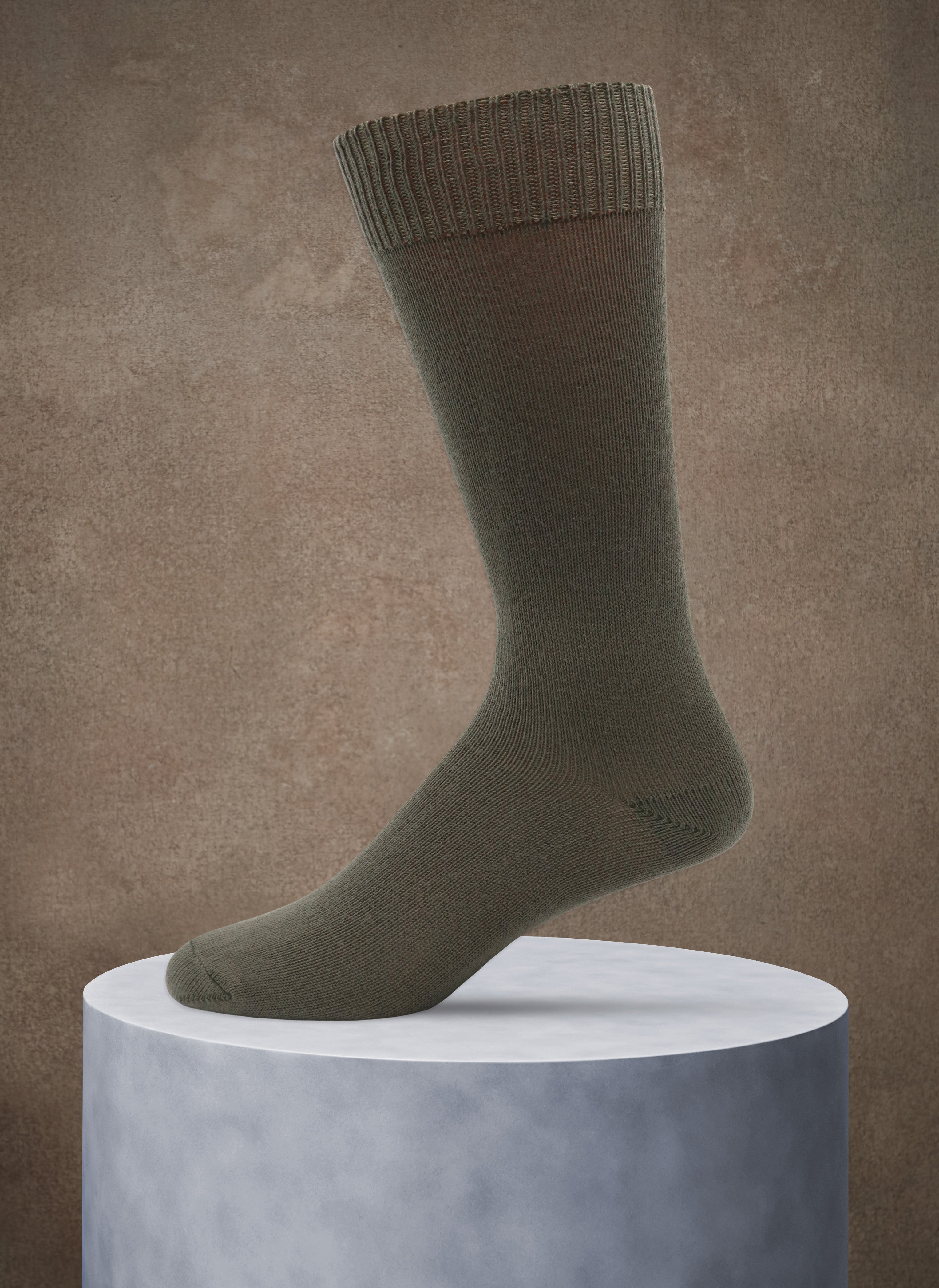 Egyptian Cotton in Olive Socks – Lorenzo Uomo