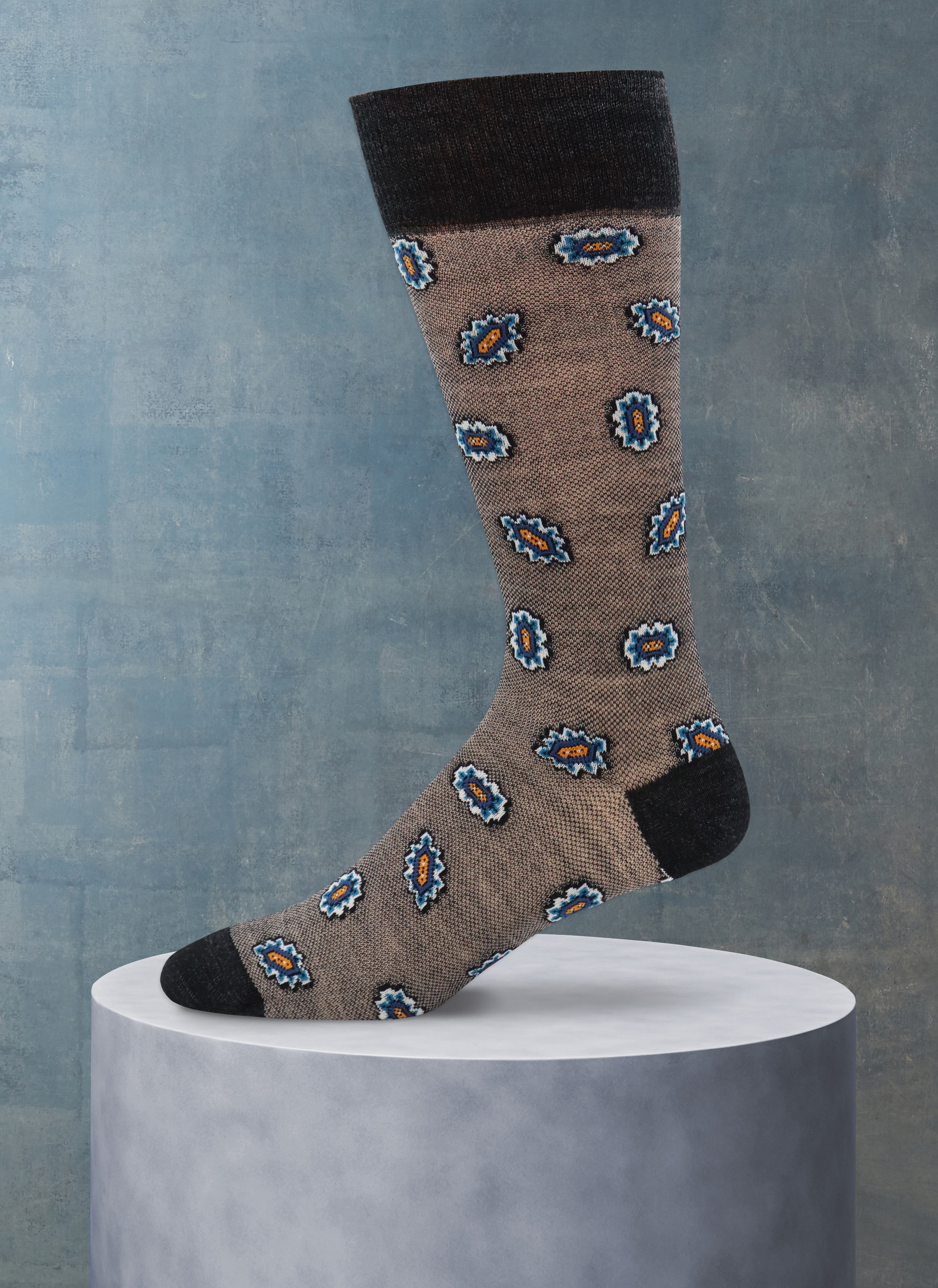 Merino Wool Oval Medalion Oxford Sock in Charcoal – Lorenzo Uomo